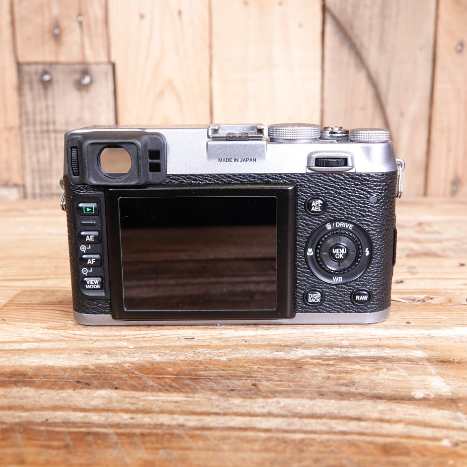 Used Compact Cameras - 12 Months Warranty